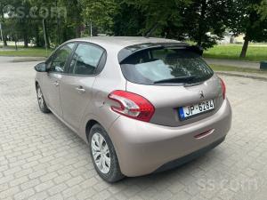 Peugeot 208 2014 Jelgava, ar dzinēja tilpumu 1.20 L un nobraukumu 84 tūkst. km par 4900 €, foto 4 vietnē AUTOMOTO.COM.LV