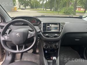 Peugeot 208 2014 Jelgava, ar dzinēja tilpumu 1.20 L un nobraukumu 84 tūkst. km par 4900 €, foto 7 vietnē AUTOMOTO.COM.LV