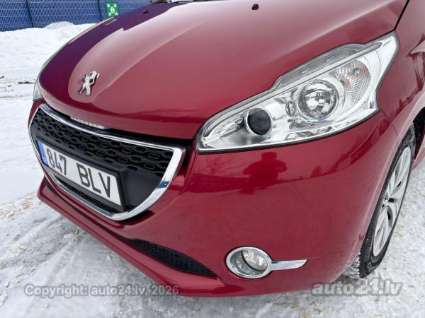 Peugeot 208 2014 in Paide, with an engine capacity of 1.20 L and mileage of 162 thousand km for 3890 €, photo 7 on AUTOMOTO.COM.LV