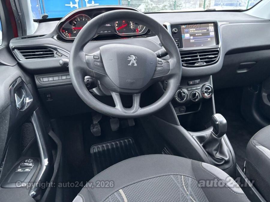Peugeot 208 2014 in Paide, with an engine capacity of 1.20 L and mileage of 162 thousand km for 3890 €, photo 11 on AUTOMOTO.COM.LV