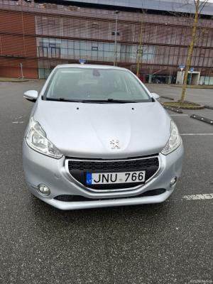 Peugeot 208 2014 Klaipėda, ar dzinēja tilpumu 1.56 L un nobraukumu 194 tūkst. km par 4100 €, foto 6 vietnē AUTOMOTO.COM.LV