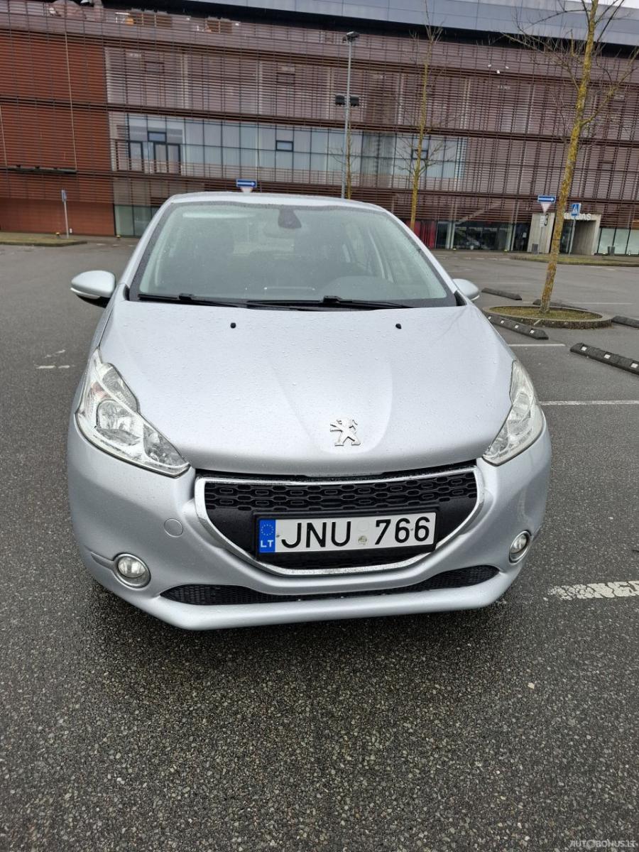 Peugeot 208 2014 Klaipėda, ar dzinēja tilpumu 1.56 L un nobraukumu 194 tūkst. km par 4100 €, foto 6 vietnē AUTOMOTO.COM.LV