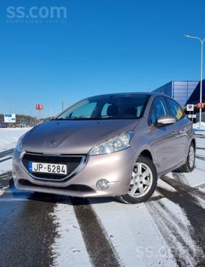 Peugeot 208 2014 in Riga, with an engine capacity of 1.20 L and mileage of 103 thousand km for 4950 €, photo  on AUTOMOTO.COM.LV
