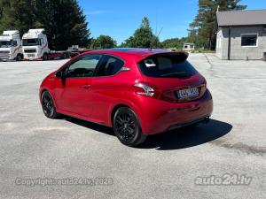 Peugeot 208 2014 in Rapla, with an engine capacity of 1.60 L and mileage of 210 thousand km for 6000 €, photo 5 on AUTOMOTO.COM.LV