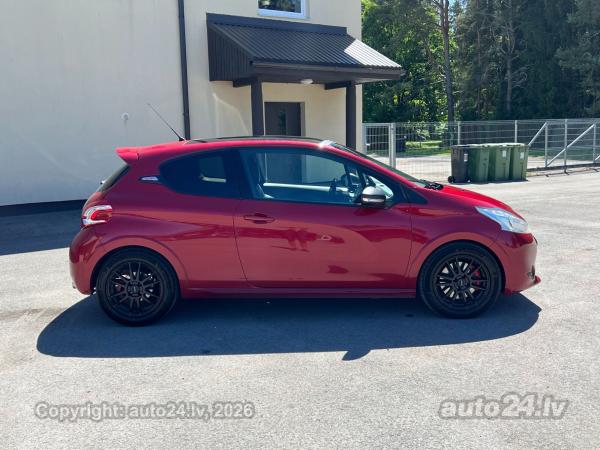 Peugeot 208 2014 in Rapla, with an engine capacity of 1.60 L and mileage of 210 thousand km for 6000 €, photo 7 on AUTOMOTO.COM.LV