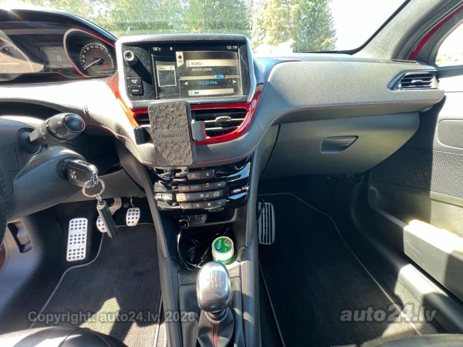 Peugeot 208 2014 in Rapla, with an engine capacity of 1.60 L and mileage of 210 thousand km for 6000 €, photo 14 on AUTOMOTO.COM.LV