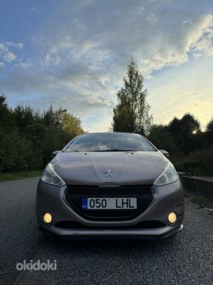 Peugeot 208 2014 Sillamē, ar dzinēja tilpumu 1.20 L un nobraukumu 168 tūkst. km par 3500 €, foto 7 vietnē AUTOMOTO.COM.LV