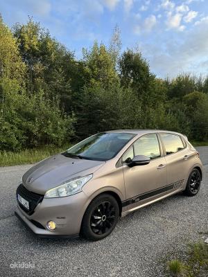 Peugeot 208 2014 Sillamē, ar dzinēja tilpumu 1.20 L un nobraukumu 168 tūkst. km par 3500 €, foto 16 vietnē AUTOMOTO.COM.LV
