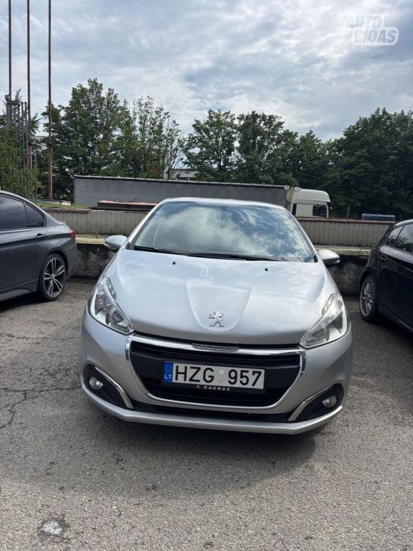 Peugeot 208 2015 Kauņa, ar dzinēja tilpumu 1.60 L un nobraukumu 240 tūkst. km par 2800 €, foto 1 vietnē AUTOMOTO.COM.LV