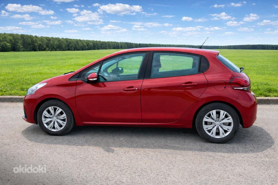 Peugeot 208 2015 Tallina, ar dzinēja tilpumu 1.20 L un nobraukumu 159 tūkst. km par 2500 €, foto 5 vietnē AUTOMOTO.COM.LV