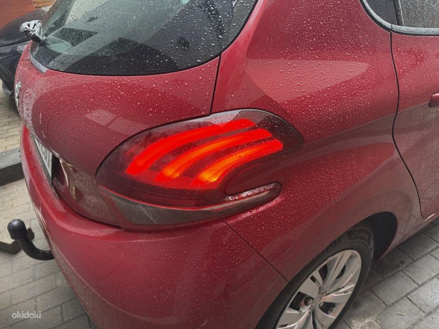 Peugeot 208 2015 Tallina, ar dzinēja tilpumu 1.20 L un nobraukumu 159 tūkst. km par 2500 €, foto 15 vietnē AUTOMOTO.COM.LV