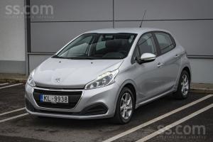 Peugeot 208 2016 in Riga, with an engine capacity of 1.20 L and mileage of 216 thousand km for 6500 €, photo  on AUTOMOTO.COM.LV