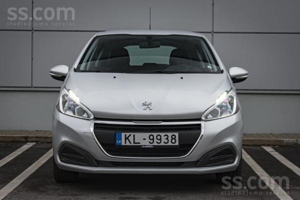 Peugeot 208 2016 Rīga, ar dzinēja tilpumu 1.20 L un nobraukumu 216 tūkst. km par 6500 €, foto 2 vietnē AUTOMOTO.COM.LV