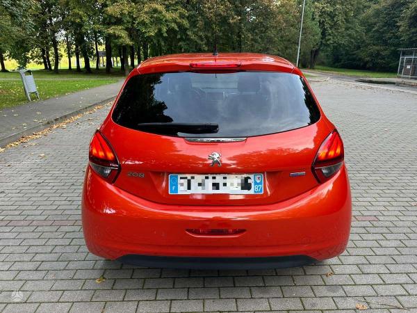 Peugeot 208 2016 Tauragė, ar dzinēja tilpumu 1.20 L un nobraukumu 119 tūkst. km par 3950 €, foto 8 vietnē AUTOMOTO.COM.LV