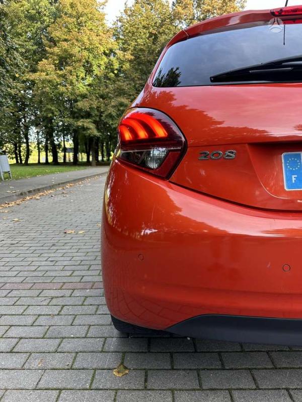 Peugeot 208 2016 Tauragė, ar dzinēja tilpumu 1.20 L un nobraukumu 119 tūkst. km par 3950 €, foto 11 vietnē AUTOMOTO.COM.LV
