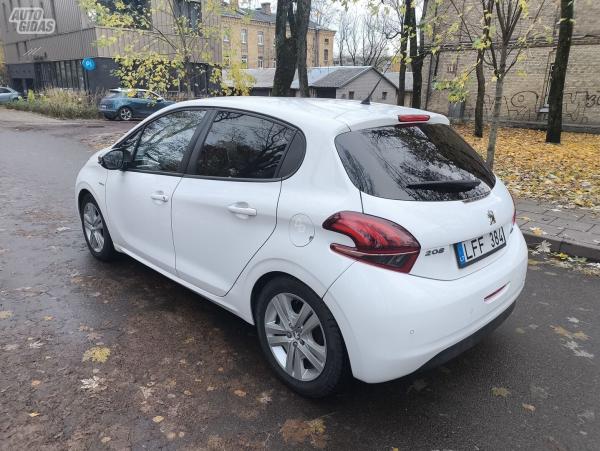 Peugeot 208 2017 Viļņa, ar dzinēja tilpumu 1.20 L un nobraukumu 121 tūkst. km par 2650 €, foto 7 vietnē AUTOMOTO.COM.LV