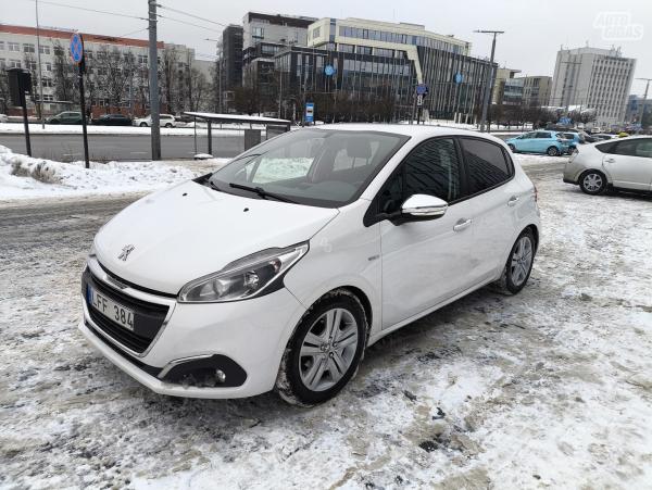 Peugeot 208 2017 Viļņa, ar dzinēja tilpumu 1.20 L un nobraukumu 120 tūkst. km par 2800 €, foto 1 vietnē AUTOMOTO.COM.LV