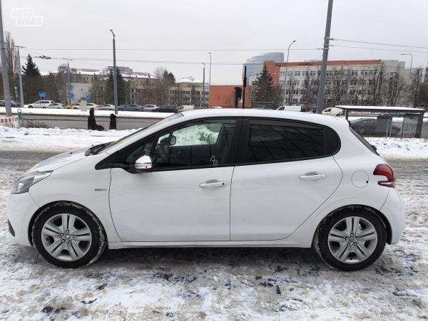 Peugeot 208 2017 Viļņa, ar dzinēja tilpumu 1.20 L un nobraukumu 120 tūkst. km par 2800 €, foto 8 vietnē AUTOMOTO.COM.LV