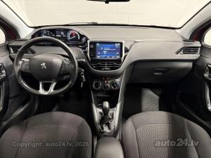 Peugeot 208 2017 in Tallinn, with an engine capacity of 1.60 L and mileage of 78 thousand km for 6995 €, photo 20 on AUTOMOTO.COM.LV