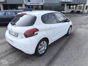 Peugeot 208 2017 in Vilnius, with an engine capacity of 1.20 L and mileage of 120 thousand km for 2700 €, photo 5 on AUTOMOTO.COM.LV