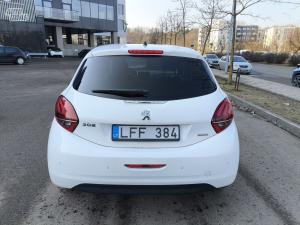 Peugeot 208 2017 in Vilnius, with an engine capacity of 1.20 L and mileage of 120 thousand km for 2700 €, photo 6 on AUTOMOTO.COM.LV