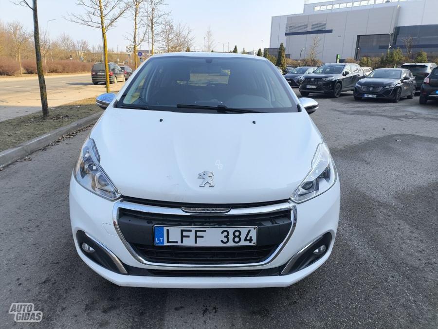 Peugeot 208 2017 Viļņa, ar dzinēja tilpumu 1.20 L un nobraukumu 120 tūkst. km par 2700 €, foto 2 vietnē AUTOMOTO.COM.LV