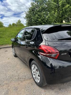 Peugeot 208 2017 Kauņa, ar dzinēja tilpumu 1.60 L un nobraukumu 215 tūkst. km par 5200 €, foto 5 vietnē AUTOMOTO.COM.LV