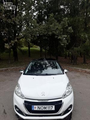 Peugeot 208 2017 in Kaunas, with an engine capacity of 1.60 L and mileage of 105 thousand km for 4500 €, photo 3 on AUTOMOTO.COM.LV