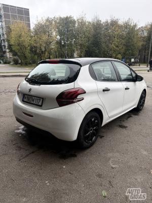 Peugeot 208 2017 in Kaunas, with an engine capacity of 1.60 L and mileage of 105 thousand km for 4500 €, photo 7 on AUTOMOTO.COM.LV