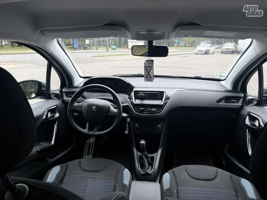 Peugeot 208 2017 in Kaunas, with an engine capacity of 1.60 L and mileage of 105 thousand km for 4500 €, photo 13 on AUTOMOTO.COM.LV