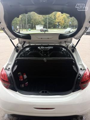 Peugeot 208 2017 in Kaunas, with an engine capacity of 1.60 L and mileage of 105 thousand km for 4500 €, photo 14 on AUTOMOTO.COM.LV
