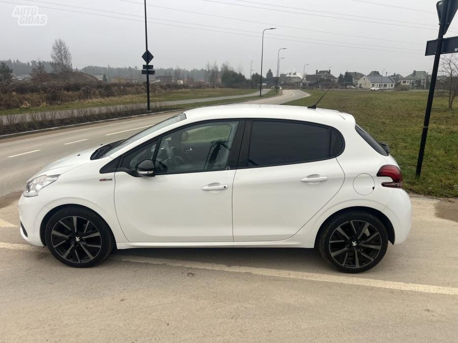 Peugeot 208 2020 Tauragė, ar dzinēja tilpumu 1.50 L un nobraukumu 172 tūkst. km par 6400 €, foto 3 vietnē AUTOMOTO.COM.LV