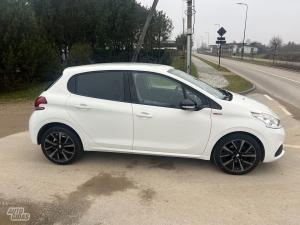 Peugeot 208 2020 Tauragė, ar dzinēja tilpumu 1.50 L un nobraukumu 172 tūkst. km par 6400 €, foto 8 vietnē AUTOMOTO.COM.LV
