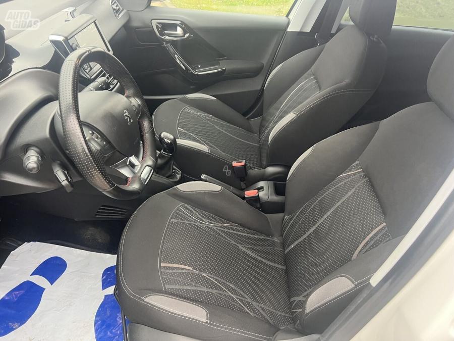 Peugeot 208 2020 Tauragė, ar dzinēja tilpumu 1.50 L un nobraukumu 172 tūkst. km par 6400 €, foto 14 vietnē AUTOMOTO.COM.LV
