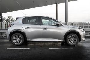 Peugeot 208 2021 Viļņa, ar dzinēja tilpumu 0.00 L un nobraukumu 36 tūkst. km par 15000 €, foto 6 vietnē AUTOMOTO.COM.LV