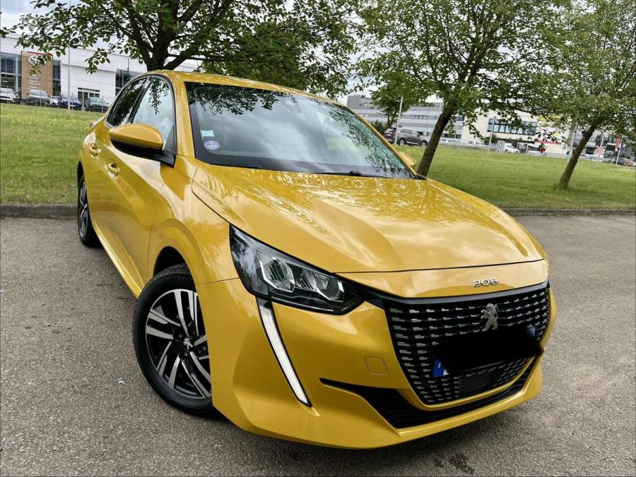 Peugeot 208 2021 in Siauliai, with an engine capacity of 1.20 L and mileage of 140 thousand km for 11450 €, photo 1 on AUTOMOTO.COM.LV