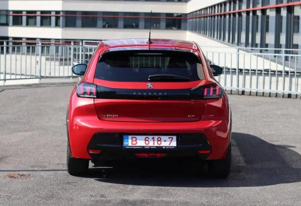 Peugeot 208 2021 in Riga, with an engine capacity of 0.00 L and mileage of 22 thousand km for 17280 €, photo 5 on AUTOMOTO.COM.LV