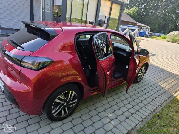 Peugeot 208 2023 in Kretinga, with an engine capacity of 1.20 L and mileage of 55 thousand km for 14800 €, photo 5 on AUTOMOTO.COM.LV
