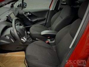 Oranžs Peugeot 208 2015 Telšiai, ar dzinēja tilpumu 1.60 L un nobraukumu 139 tūkst. km par 4799 €, foto 11 vietnē AUTOMOTO.COM.LV
