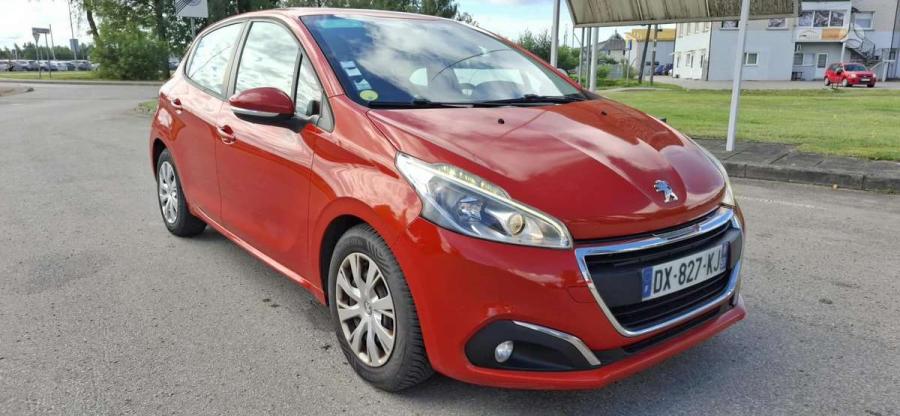 Oranžs Peugeot 208 2015 Tauragė, ar dzinēja tilpumu 1.56 L un nobraukumu 213 tūkst. km par 4200 €, foto 4 vietnē AUTOMOTO.COM.LV