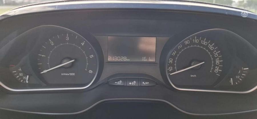 Oranžs Peugeot 208 2015 Tauragė, ar dzinēja tilpumu 1.56 L un nobraukumu 213 tūkst. km par 4200 €, foto 13 vietnē AUTOMOTO.COM.LV