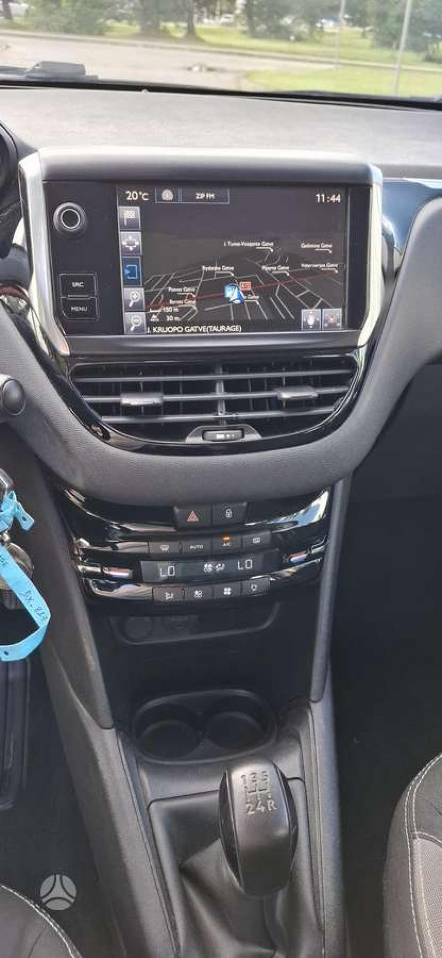 Oranžs Peugeot 208 2015 Tauragė, ar dzinēja tilpumu 1.60 L un nobraukumu 213 tūkst. km par 4200 €, foto 10 vietnē AUTOMOTO.COM.LV