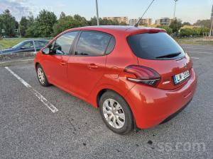 Oranžs Peugeot 208 2016 Rīga, ar dzinēja tilpumu 1.20 L un nobraukumu 74 tūkst. km par 5600 €, foto 6 vietnē AUTOMOTO.COM.LV