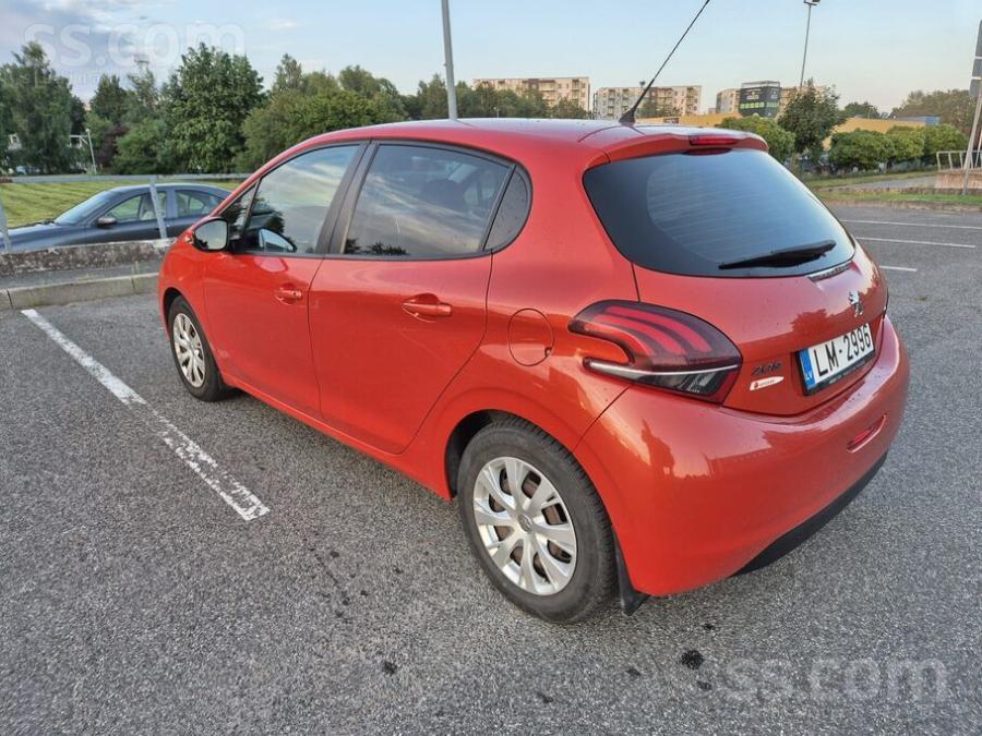 Oranžs Peugeot 208 2016 Rīga, ar dzinēja tilpumu 1.20 L un nobraukumu 74 tūkst. km par 5600 €, foto 6 vietnē AUTOMOTO.COM.LV