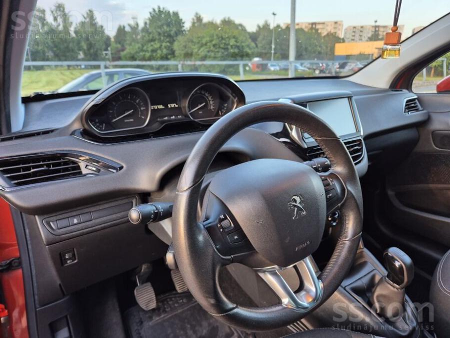 Oranžs Peugeot 208 2016 Rīga, ar dzinēja tilpumu 1.20 L un nobraukumu 74 tūkst. km par 5600 €, foto 10 vietnē AUTOMOTO.COM.LV