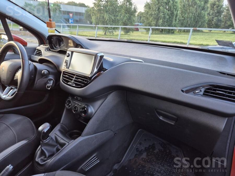Oranžs Peugeot 208 2016 Rīga, ar dzinēja tilpumu 1.20 L un nobraukumu 74 tūkst. km par 5600 €, foto 11 vietnē AUTOMOTO.COM.LV