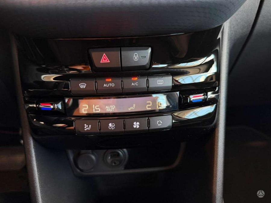 Oranžs Peugeot 208 2017 Viļņa, ar dzinēja tilpumu 1.20 L un nobraukumu 9 tūkst. km par 8900 €, foto 10 vietnē AUTOMOTO.COM.LV