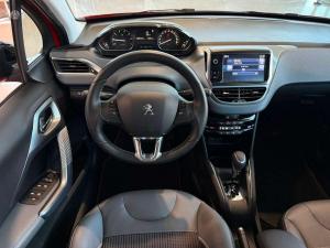 Oranžs Peugeot 208 2017 Viļņa, ar dzinēja tilpumu 1.20 L un nobraukumu 9 tūkst. km par 8900 €, foto 12 vietnē AUTOMOTO.COM.LV
