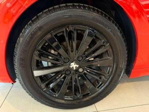 Oranžs Peugeot 208 2017 Viļņa, ar dzinēja tilpumu 1.20 L un nobraukumu 9 tūkst. km par 8900 €, foto 15 vietnē AUTOMOTO.COM.LV
