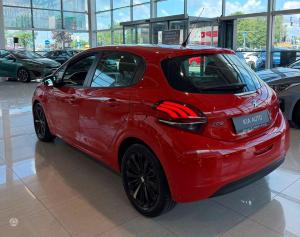 Oranžs Peugeot 208 2017 Viļņa, ar dzinēja tilpumu 1.20 L un nobraukumu 9 tūkst. km par 8900 €, foto 17 vietnē AUTOMOTO.COM.LV